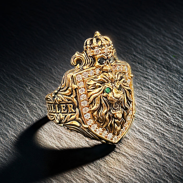 Gold Lion Crest Ring with Diamonds for Men